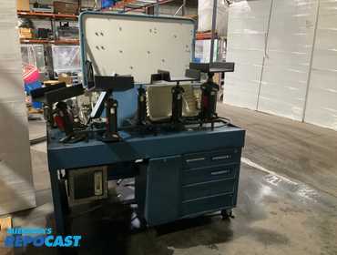 Repocast.com® | Lot of (2) (1) Vickers Fluid Power...