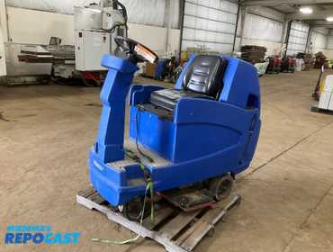 Repocast.com® | Clarke 32” ride-on floor scrubber...
