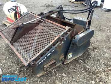 Repocast.com® | Lot of (1) Rock Hound Landscape Rake...