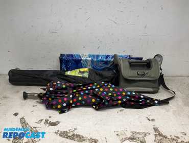 Repocast.com® | Lot of miscellaneous outdoor items...