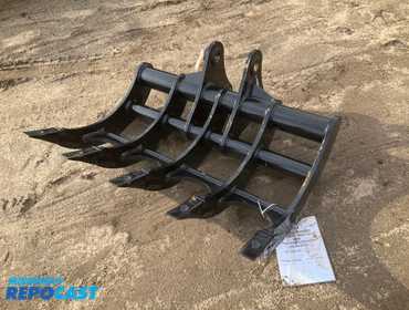 Repocast.com® | New Landhero 48" Heavy Duty Rake...