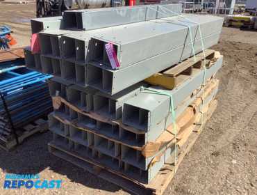 Repocast.com® | Lot of (24) Metal wire trough, 8.5"x6...