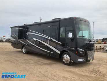 Repocast.com® | 2016 Winnebago Sunstar LX 35F