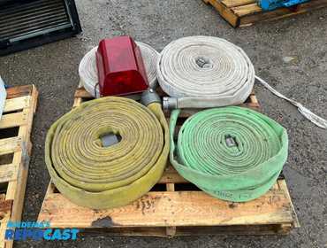 Repocast.com® | Lot of (4) giant water hoses with...