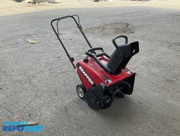 Repocast.com® | Snapper 19" snow blower- Runs well,...