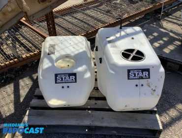 Repocast.com® | (2) new/old stock sprayer tanks