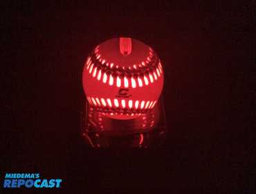 Repocast.com® | New Cipton Light Up LED Baseball....