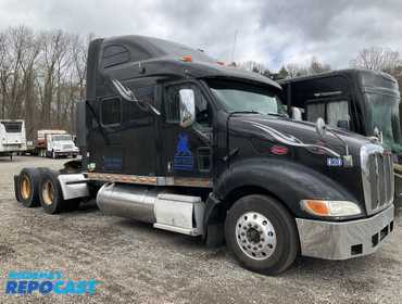 Repocast.com® | 2005 Peterbilt 387 Semi 1XP7DB9X25D855957