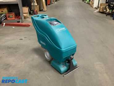 Repocast.com® | Lot of (1) Tenant 1240 Carpet Scrubber...