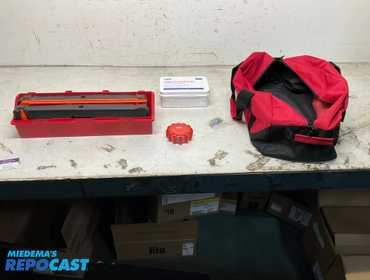 Repocast.com® | Medical Equipmnet with first aid kit