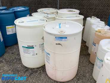 Repocast.com® | Lot of (6) 55 gallon Ecolab storage...