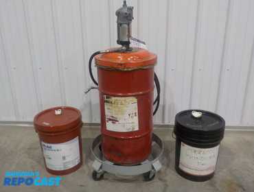 Repocast.com® | Lincoln air pump for grease, apx 70#...