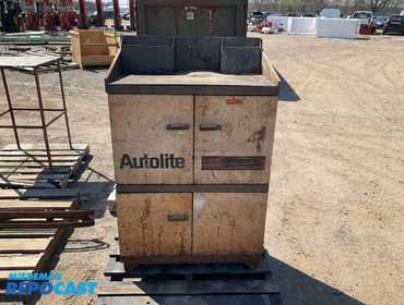 Repocast.com® | Vintage autolite metal automotive...