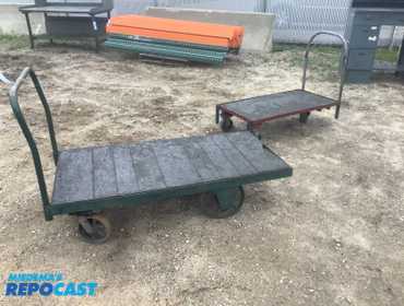 Repocast.com® | Lot of (2) wooden platform carts