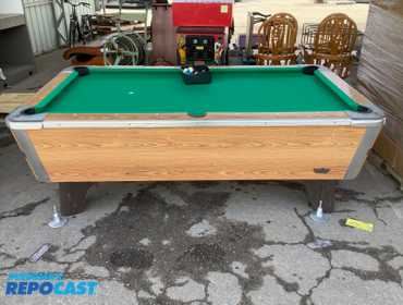 Repocast.com® | 7ft valley pool table with new felt...