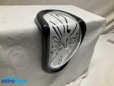 Repocast.com® | Deformed melting shelf clock. Clock...