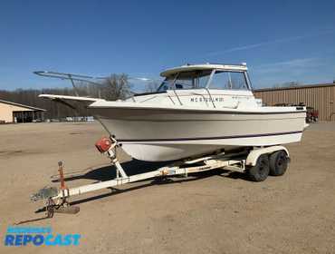 Repocast.com® | 1983 Bayliner Trophy Boat