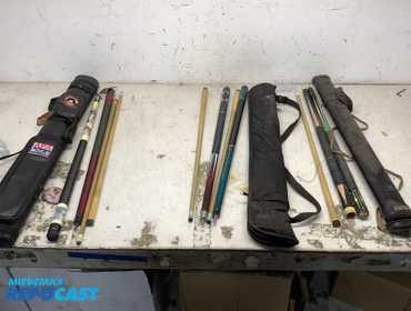 Repocast.com® | 3 pool stick cases and 5 complete pool...