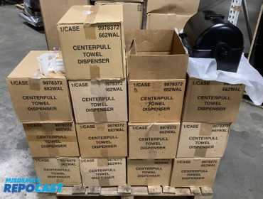 Repocast.com® | Lot of (13) Vondrehle center pull...