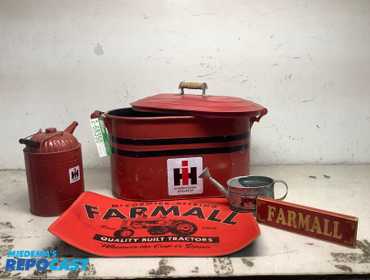 Repocast.com® | Farmall rug, watering can, signs, IH,...