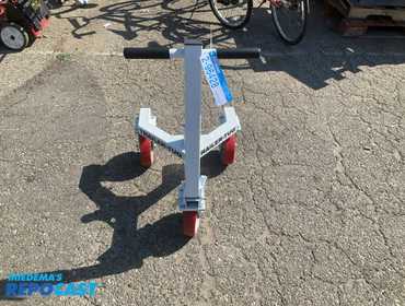 Repocast.com® | (1) Trailer Tug trailer puller with a...