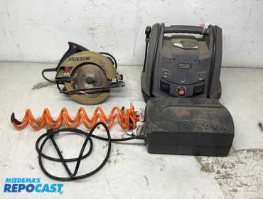 Repocast.com® | Lot of (5), including: (1) APC BN600...