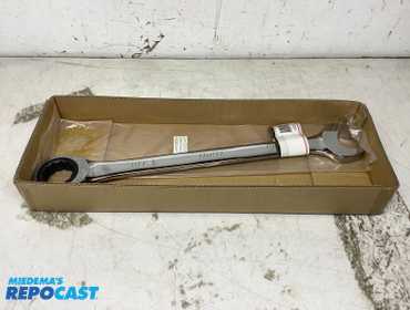Repocast.com® | (1) Sunex 1-7/8" Jumbo Ratcheting Wrench