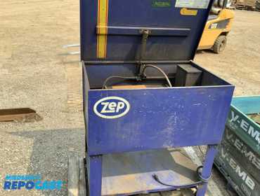 Repocast.com® | Lot of a Zep - DynaBrute industrial...