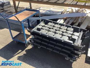 Repocast.com® | Lot of 5 carts, including 4 low, dolly...