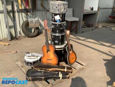 Repocast.com® | Skid of assorted musical instruments...