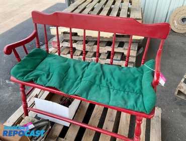 Repocast.com® | Deacons bench 44" wide with cushion