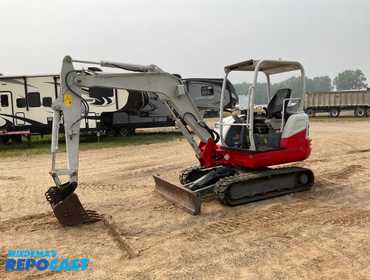Repocast.com® | 2016 Takeuchi TB240 Mini Excavator