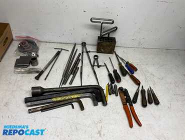 Repocast.com® | (1) box of assorted tool room tooling...