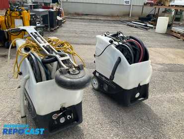 Repocast.com® | Lot of (2) US products carpet cleaners...