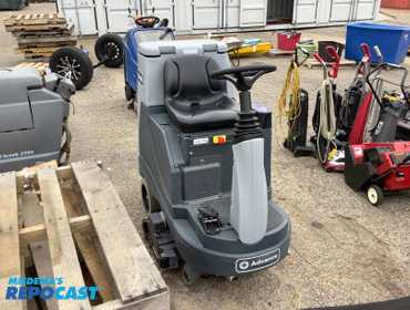 Repocast.com® | Lot of (1) Advance ES4000 Floor...