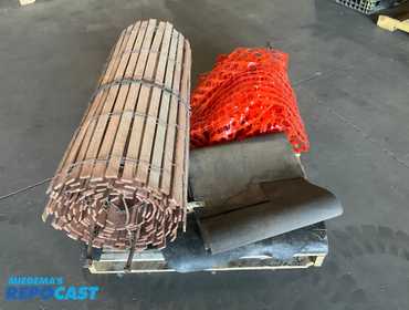 Repocast.com® | Skid of 4’ tall wood slat fencing ...