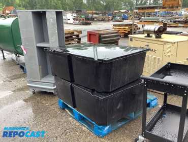 Repocast.com® | Lot of (2) PermaFloat 800-241-3634 16...