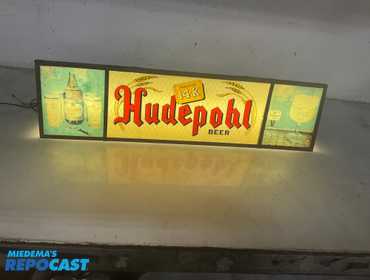 Repocast.com® | Vintage Hudepohl Beer Sign, lighted,...