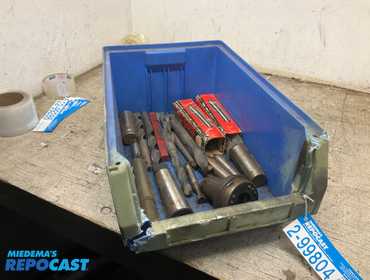 Repocast.com® | Bin with some lathe centers and drill...