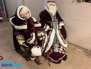 Repocast.com® | WAYNE KLESKI LIFE SIZE POSABLE MR. AND...