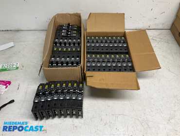 Repocast.com® | Lot of (42) Square D EJB14020 20A 1...
