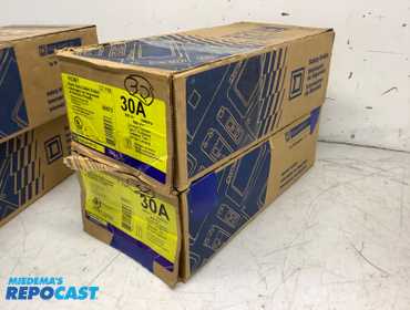 Repocast.com® | Lot of (2) Square D by Schneider HU361...