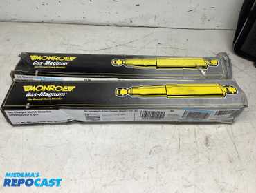 Repocast.com® | Lot of (2) Monroe Gas-Charged Shock...