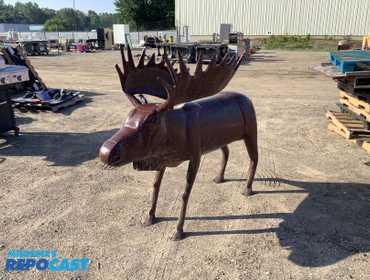 Repocast.com® | Metal moose statue for garden...
