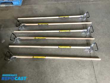 Repocast.com® | Lot of (6) Stanley #7119 ash wood long...