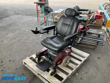 Repocast.com® | Lot of (1) Invacare Pronto M51...