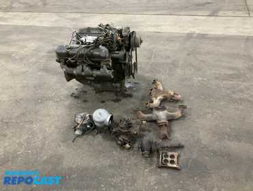 Repocast.com® | Chrysler Model 75M Military V-8...