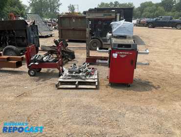 Repocast.com® | Hunter WT300 alignment machine