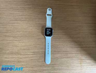 Repocast.com® | Apple iWatch Series 4. Silver aluminum...