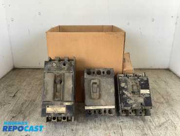 Repocast.com® | Box of diff types of circuit breakers